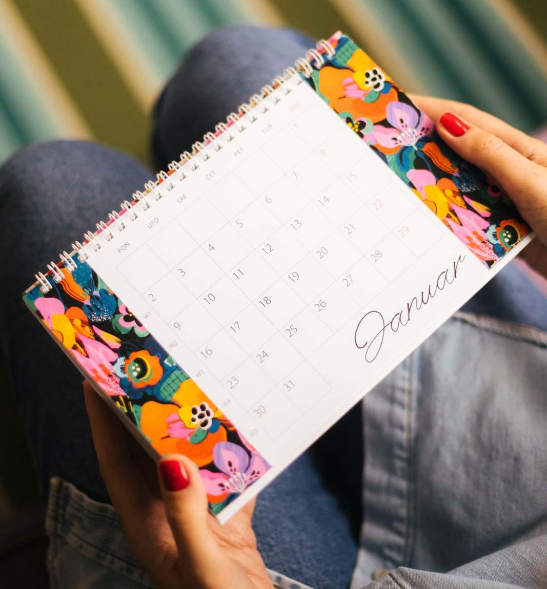 Stoni kalendar 2023 FLORAL - | Knjižare Vulkan